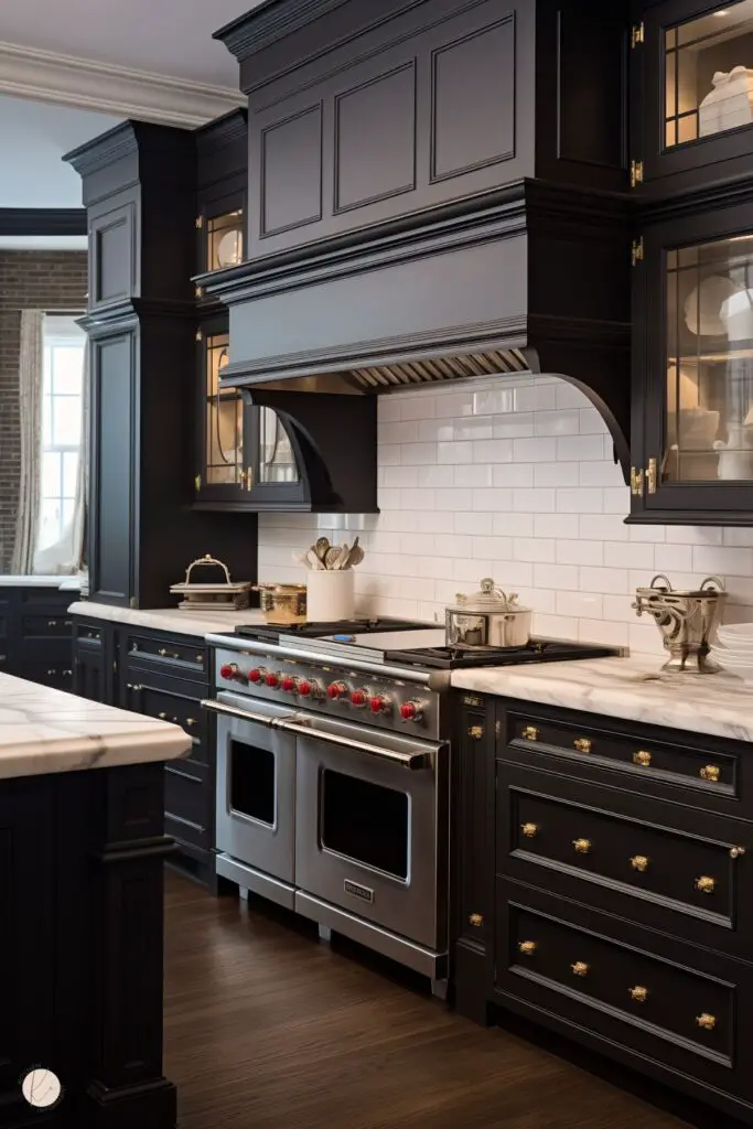 Black Kitchen Trend for 2025