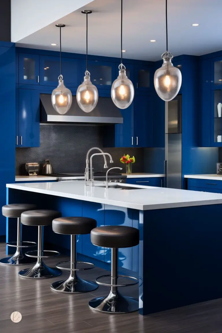 Sapphire Blue Kitchens: A Bold and Timeless Choice for Your Home ...