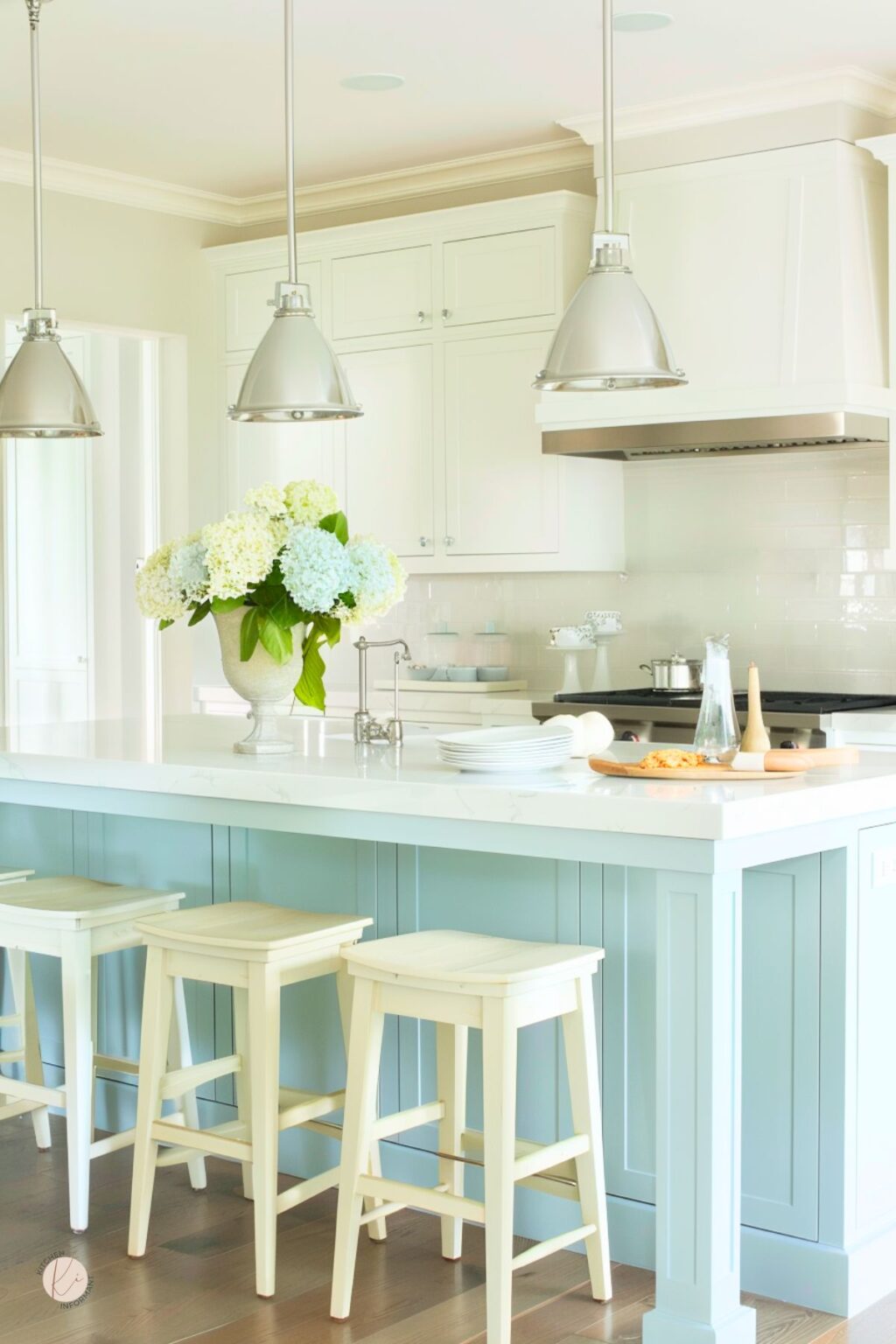 White Kitchens with a Pop of Color (Creative Ideas) - Kitchen Informant
